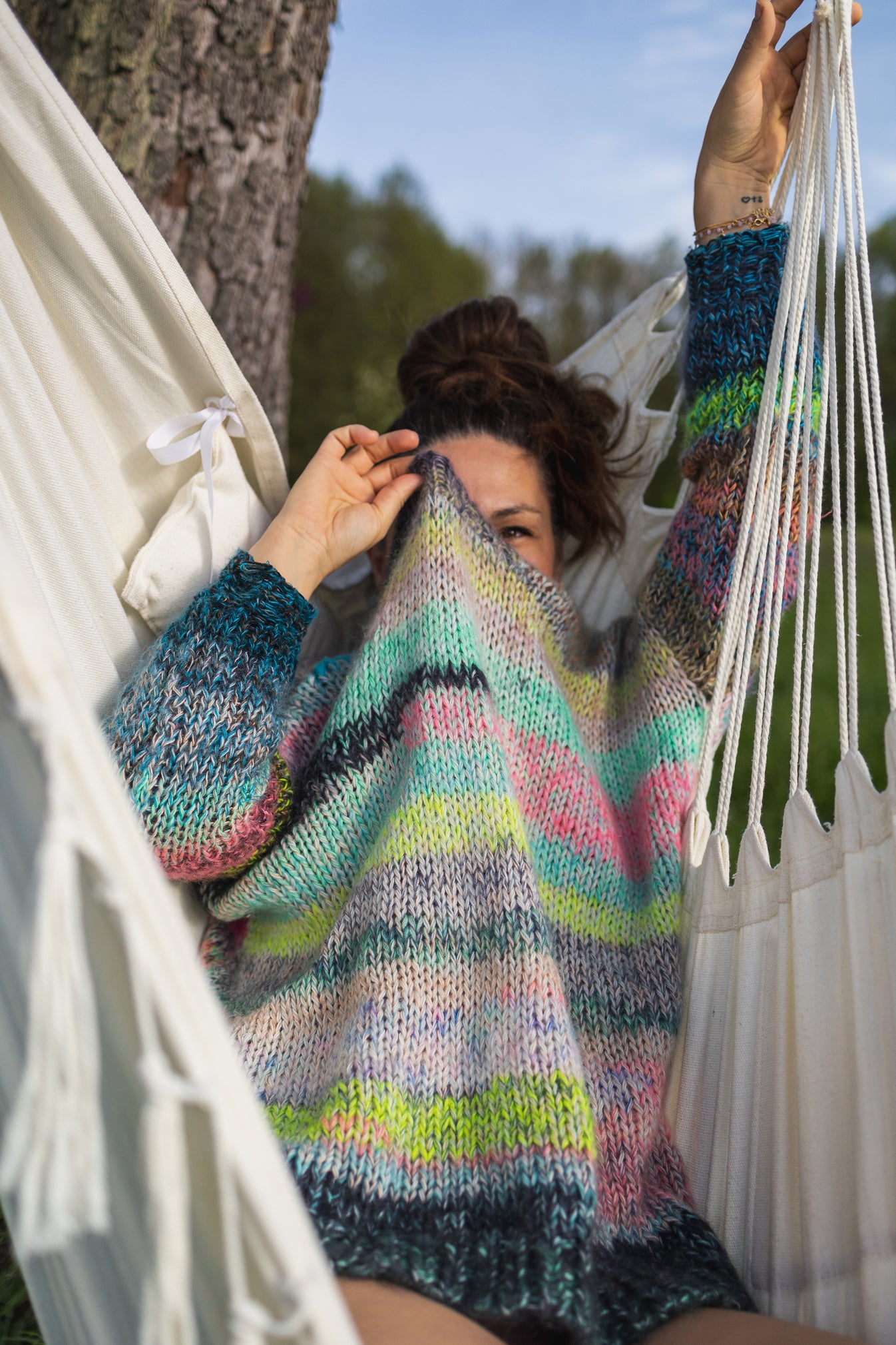 Boxy Sweater Knitting Pattern // Free Knitting Pattern // Scrap Yarn S ...