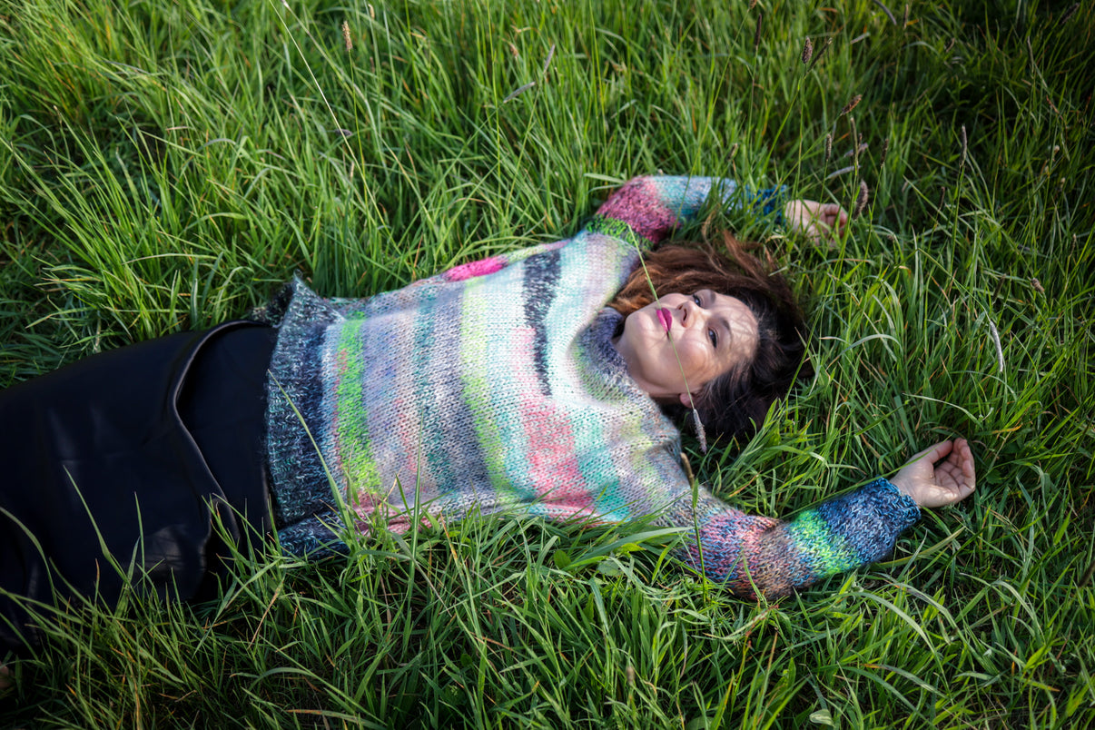 Boxy Sweater Knitting Pattern // Free Knitting Pattern // Scrap Yarn S ...